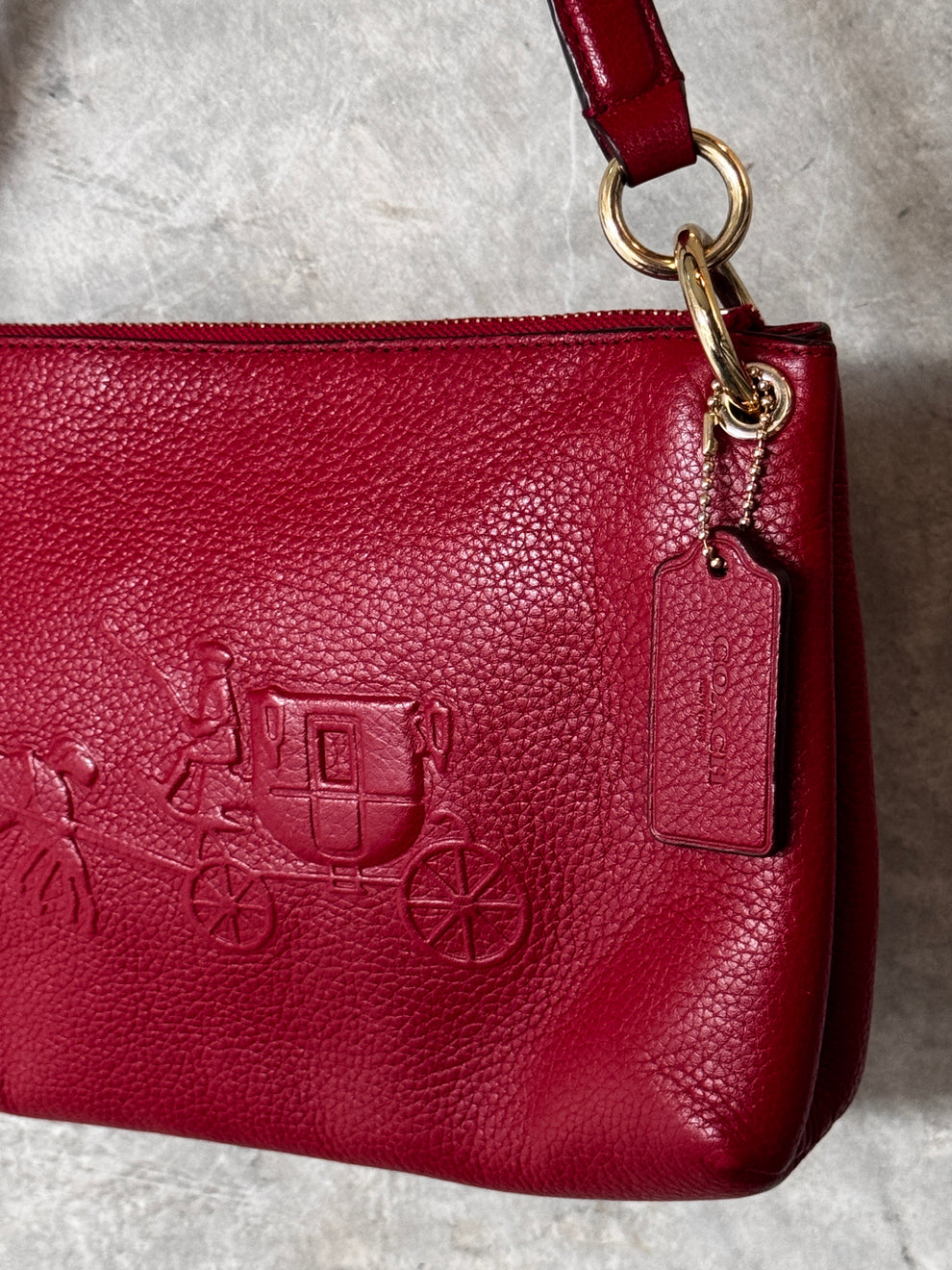 RED LEATHER COACH SHOULDER BAG – 777ST.